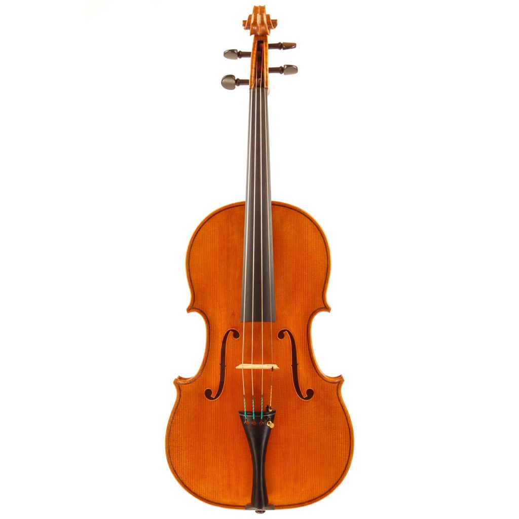 Sara Gomez - Yann Besson, violin and viola maker in London