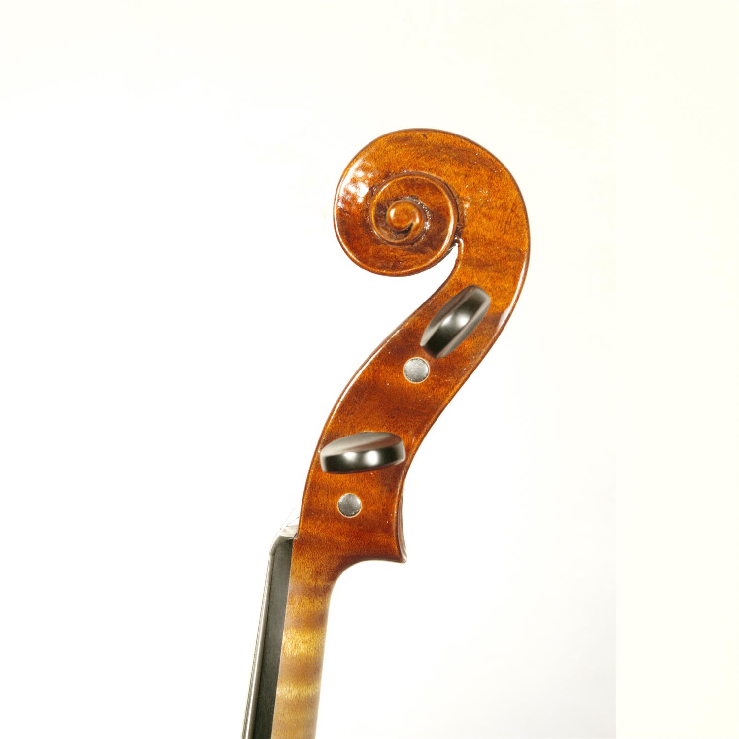 Stephanie Blanchard - Yann Besson, violin and viola maker in London